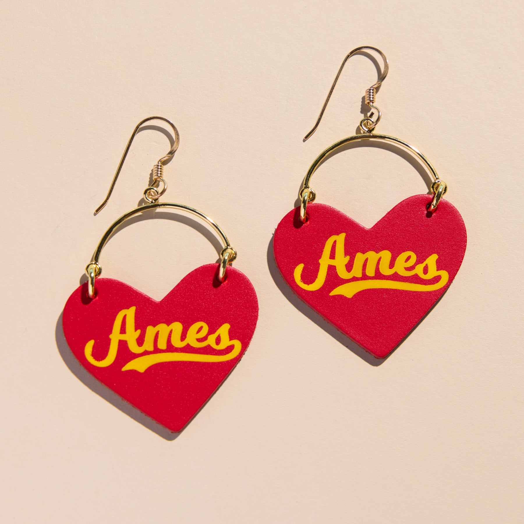 Red Ames Lover – Cyclone Fanatic Shop